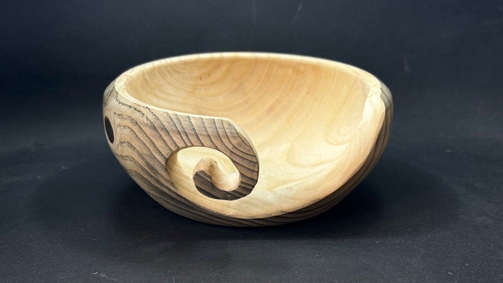 Ash Yarn Bowl | Tree Carcass Tweaking